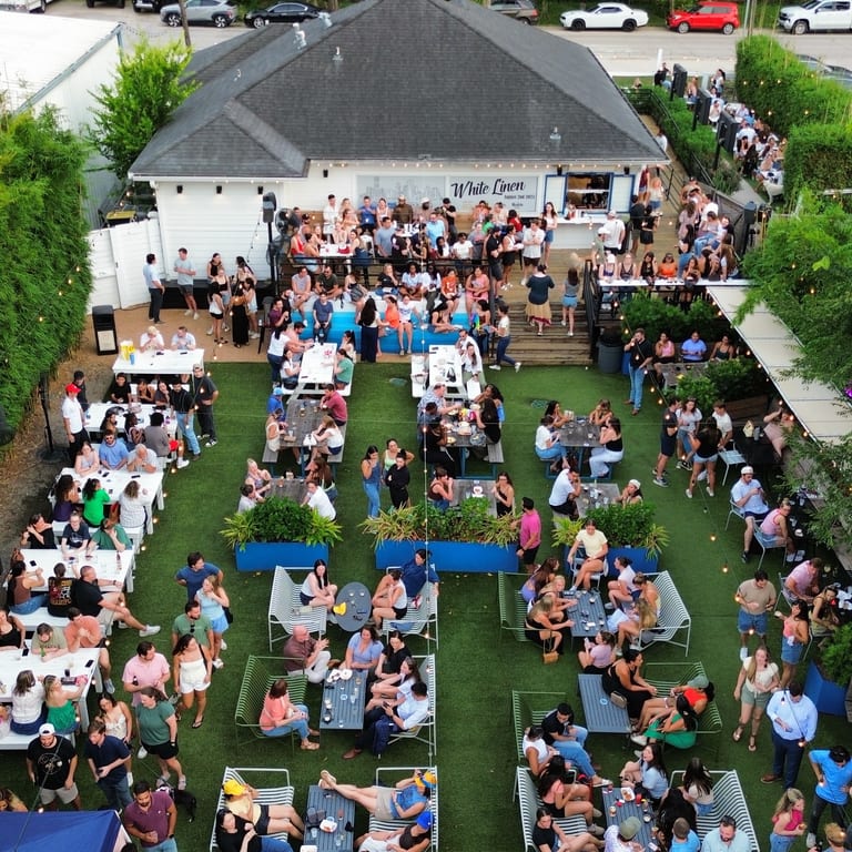 Best Bar in Houston, TX | Wicklow Heights | Bar near me
